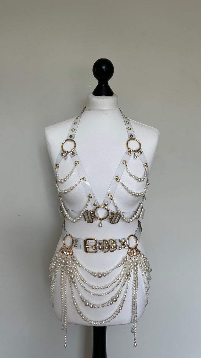 Pearl harnesses and accessories – Lorna Jane Harnesses